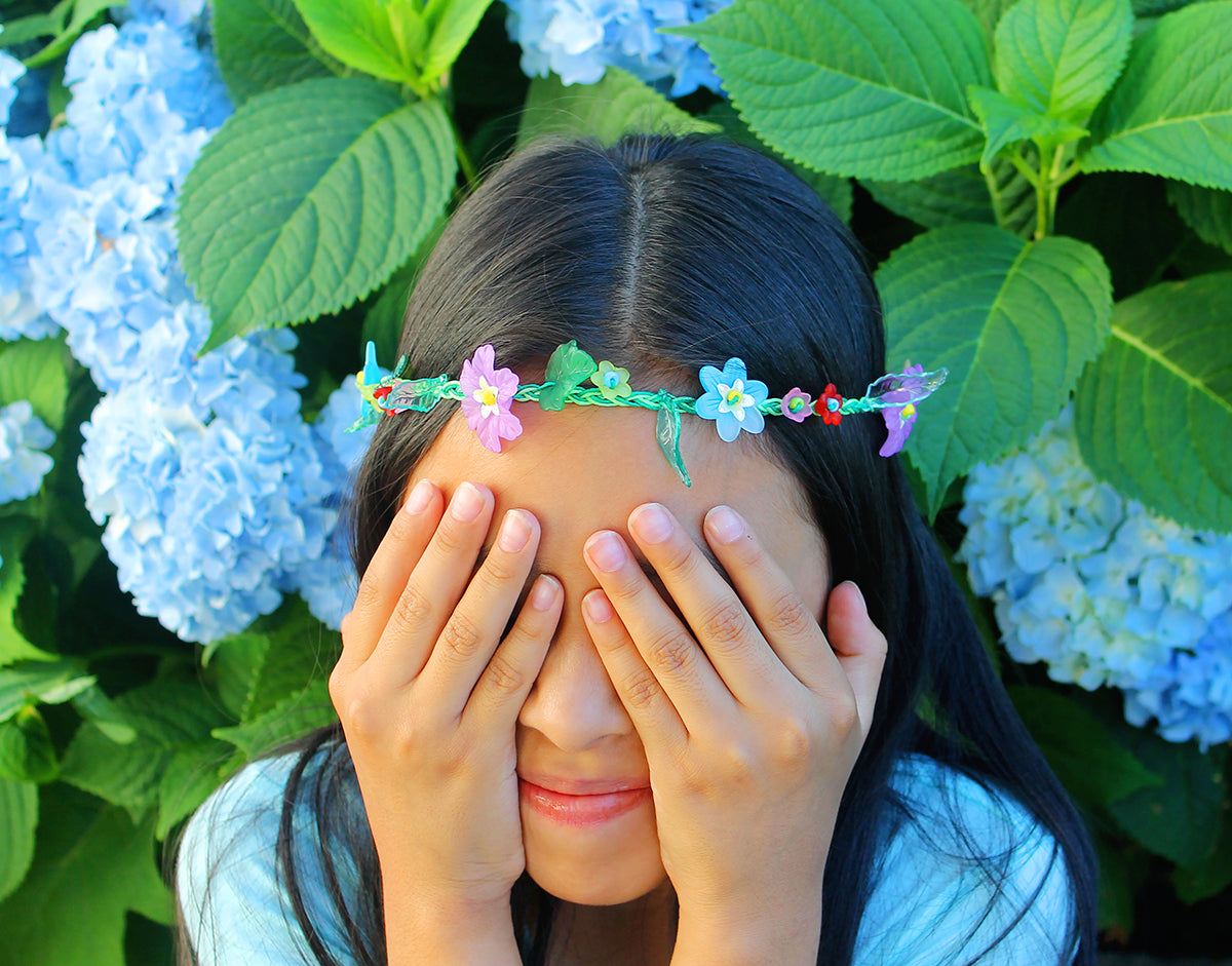 DIY Petal Party Flower Crown – Kid Made Modern